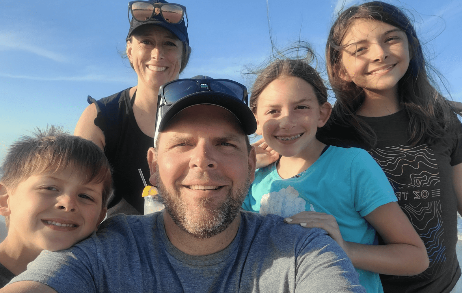 Board Bio — Derek Damstra – St. Thomas the Apostle School